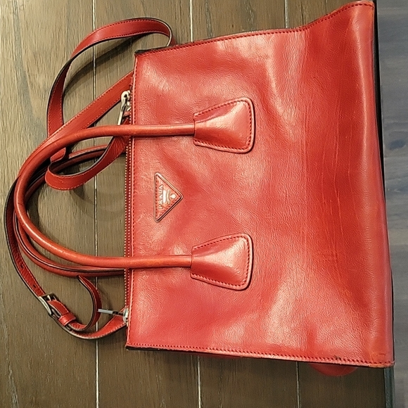 Prada | Bags | Authentic Prada Fuoco Calfskin Leather Twin Pocket ...